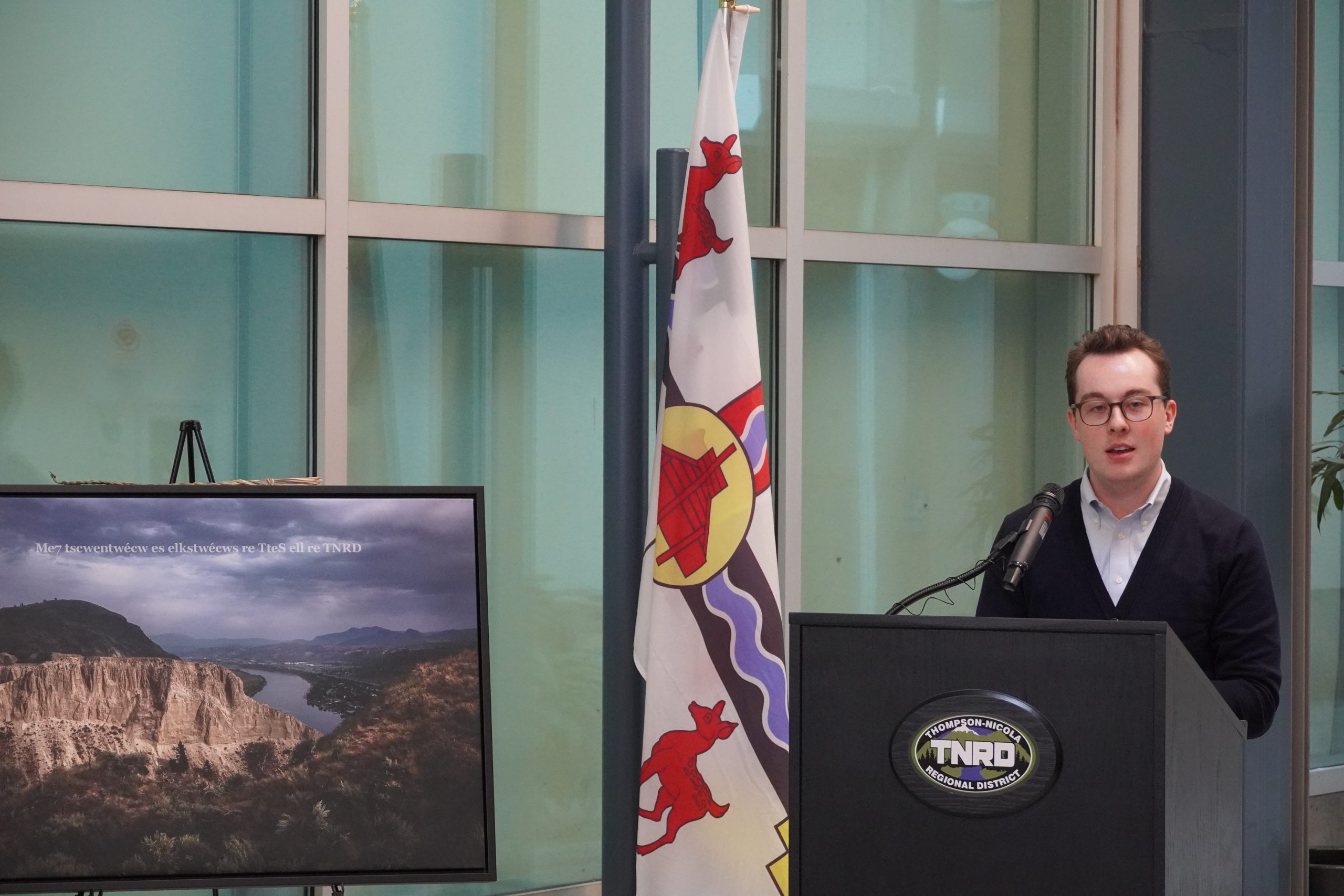 TNRD, Tkemlúps te Secwépemc Raise Flag and Reach New Heights in ...